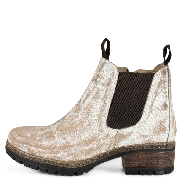 Diba True | Shoes | Diba True Lug Sole Distressed Vintage Leather ...